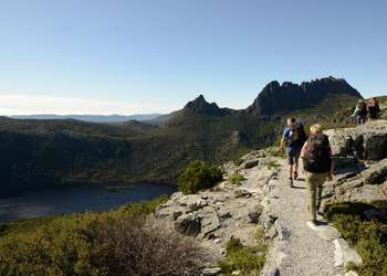 Cradle Mountain: Guided walks on the Overland Track, Tasmania
